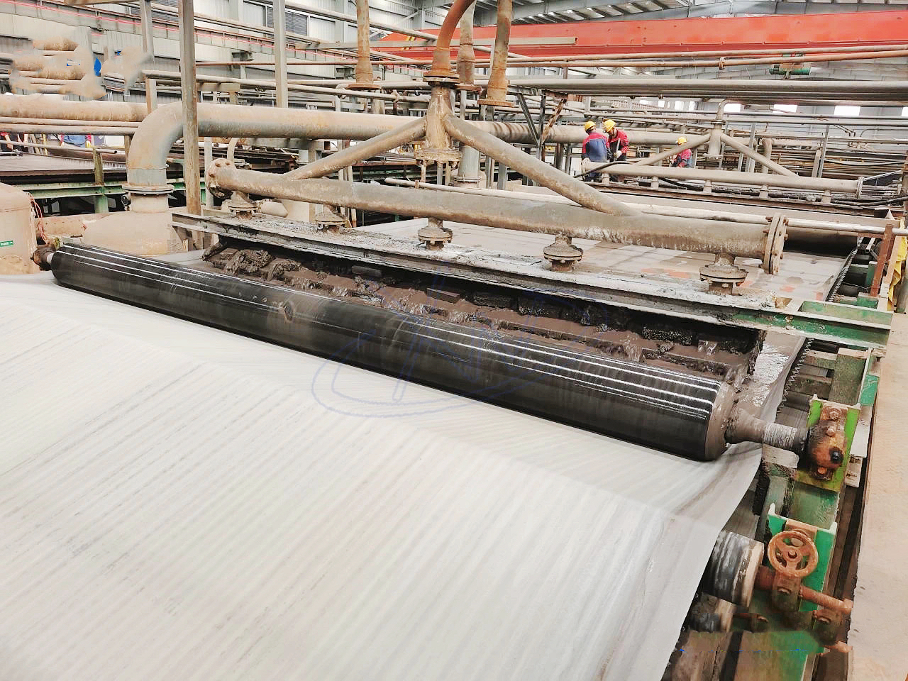Conveyor Belt Fastener Machine - Intake